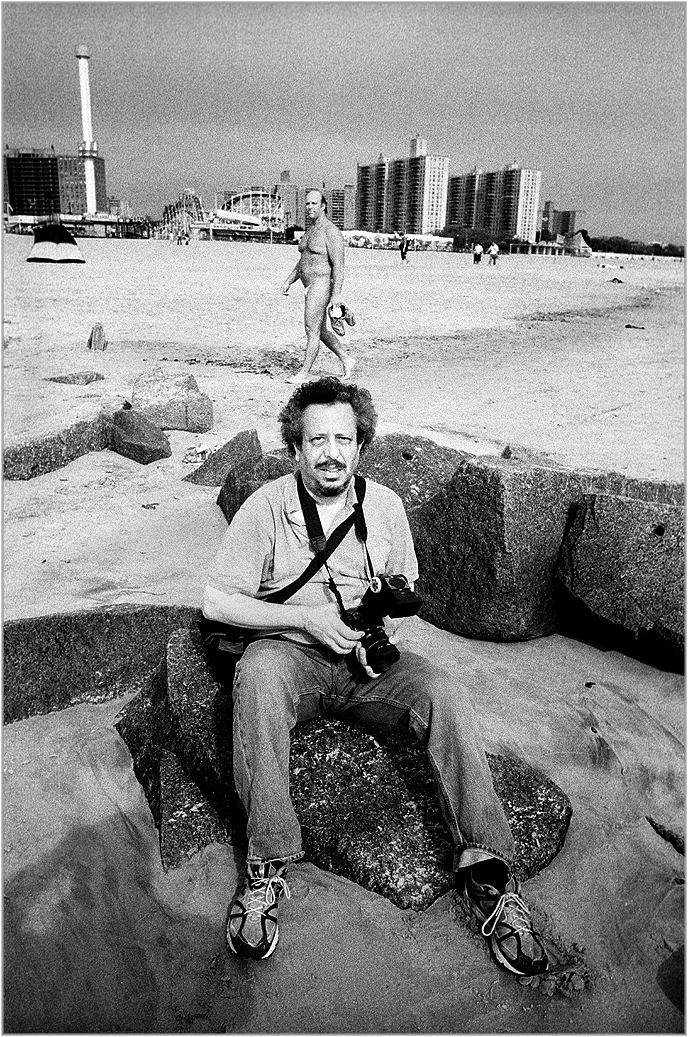 Dave Beckerman 2008 – Black and White Street Photographs of New York ...