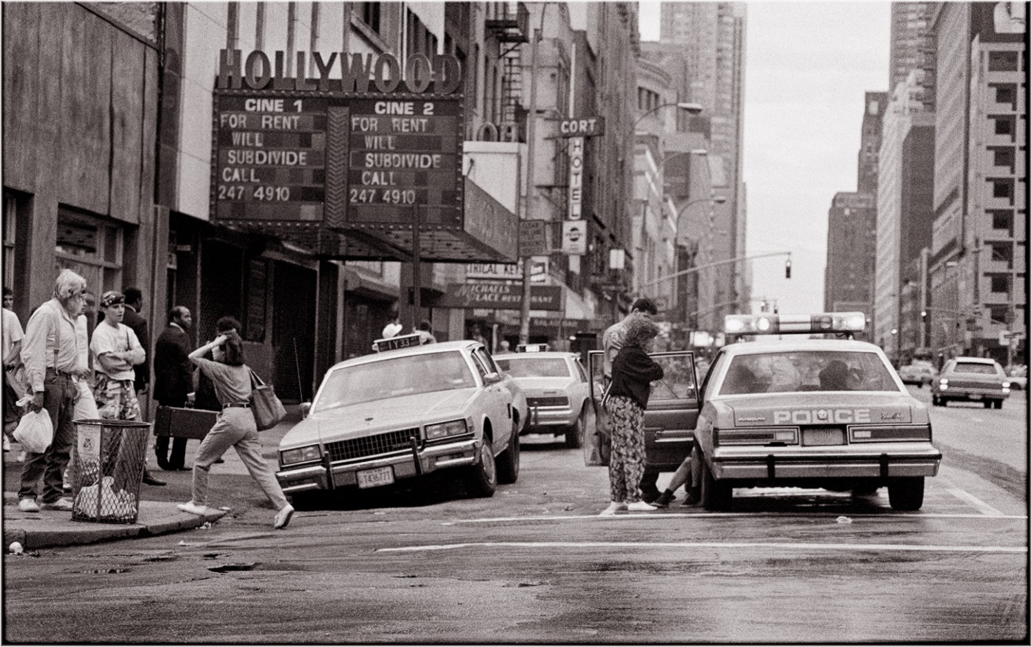 “The Last Days of the Strip” 1990 – Black and White Street Photographs ...