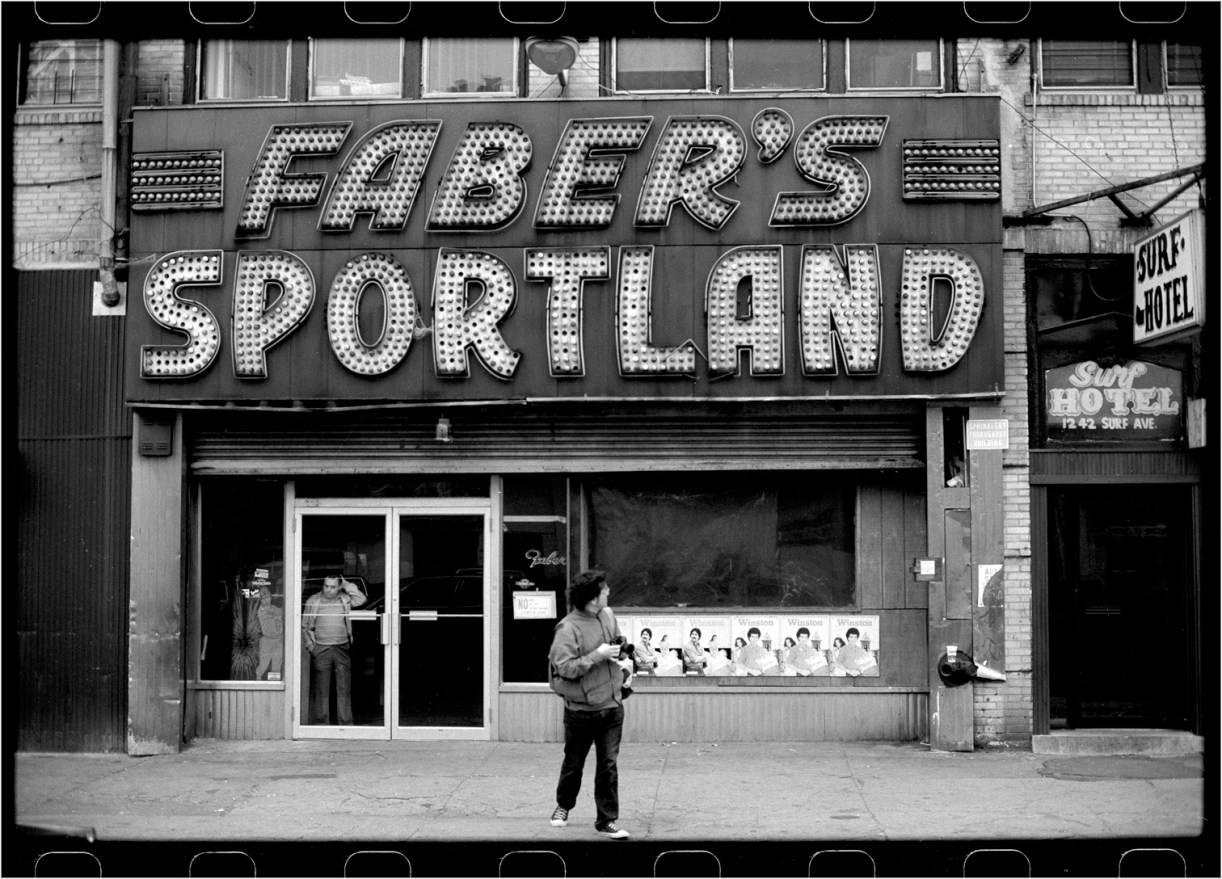 Coney Island – Black and White Street Photographs of New York City by ...