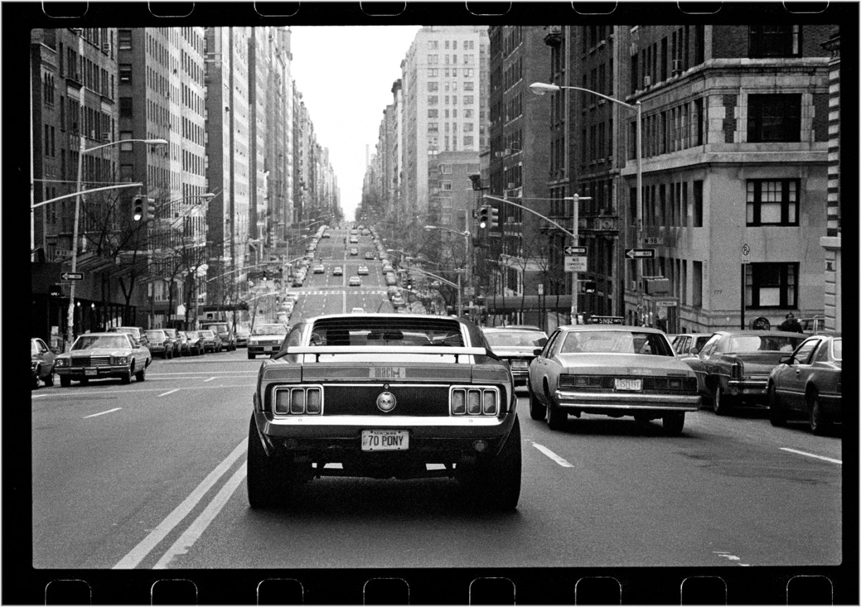 MUSTANG 1989 – Black and White Street Photographs of New York City by ...